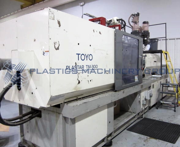 300 Ton Toyo 1995 - Plastics Machinery Group