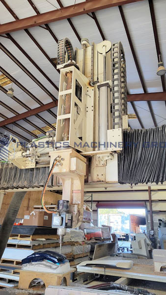 CNC Router Quintax 5 Axis 10' x 10' twin table - Plastics Machinery Group