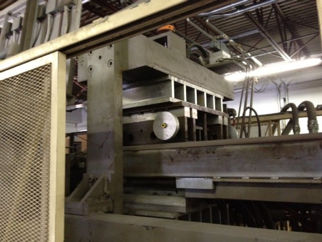 Lyle 130 FHS Thermoformer - Plastics Machinery Group
