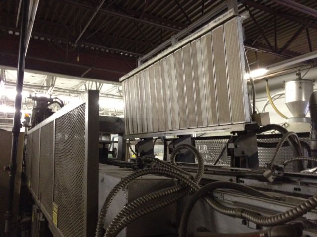 Lyle 130 FHS Thermoformer - Plastics Machinery Group