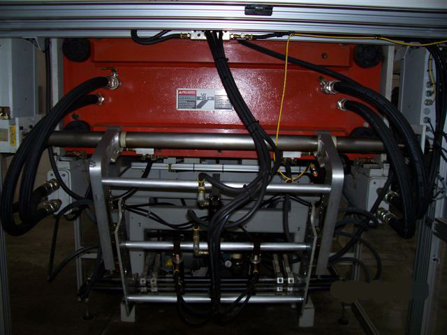 Uniloy Milacron R2000 Dual Head Blow Molder - Plastics Machinery Group